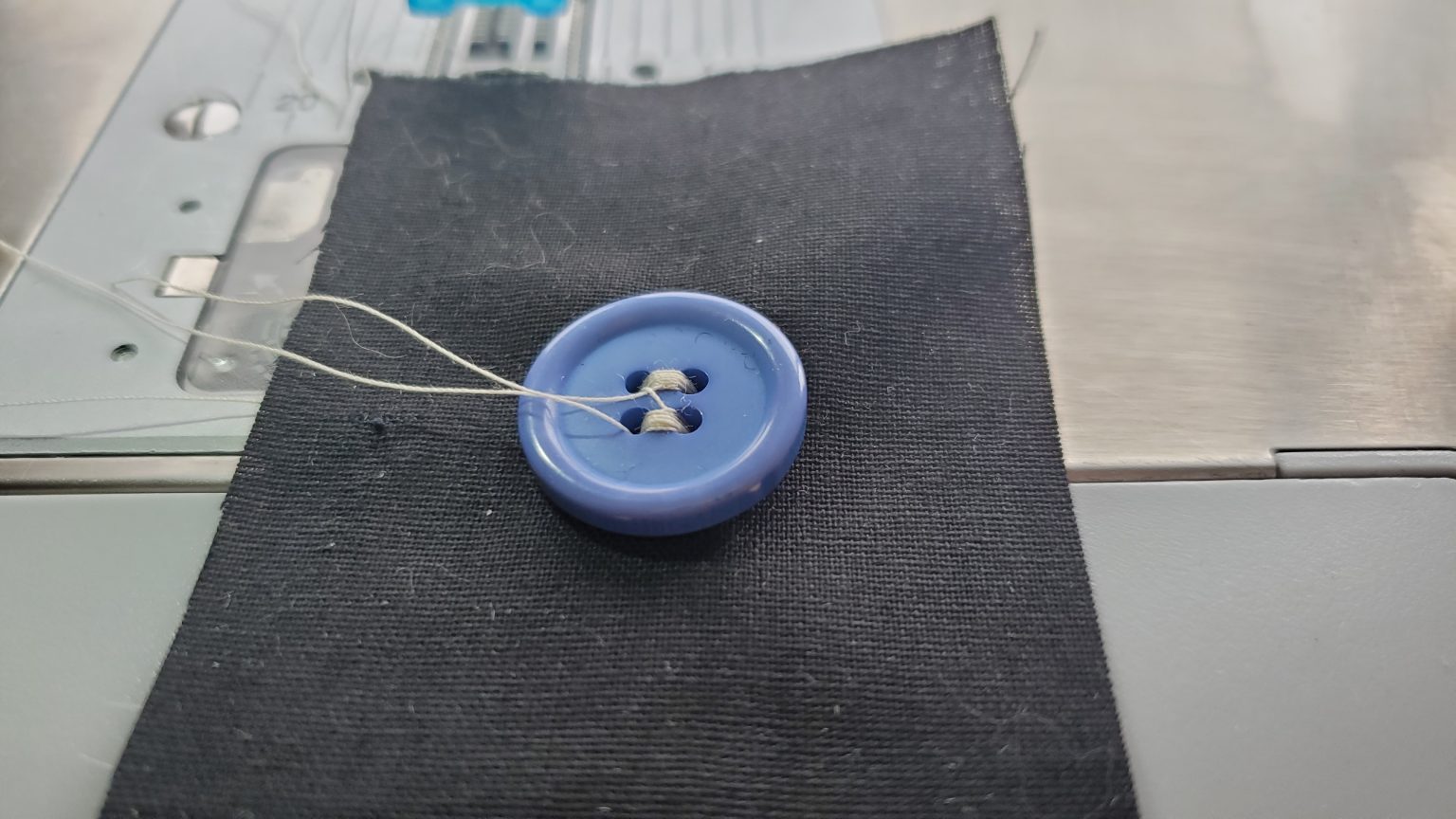 Tip & Trick: Buttons and Buttonholes – Fabricland West